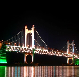Where to enjoy the view of Gwangan Bridge in Gwangalli Beach - Trazy ...