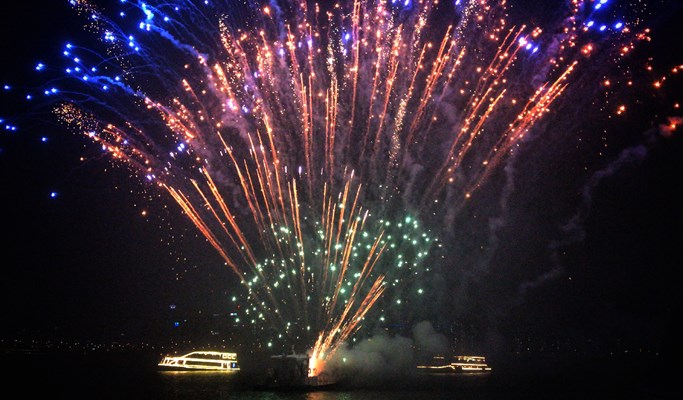 Han River Cruise (Day & Night) Ticket - Trazy, Korea's #1 Travel Guide