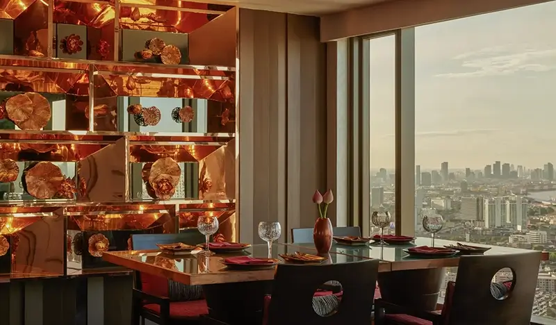 Saffron Thai Restaurant Banyan Tree Bangkok Rooftop - Trazy, Your ...
